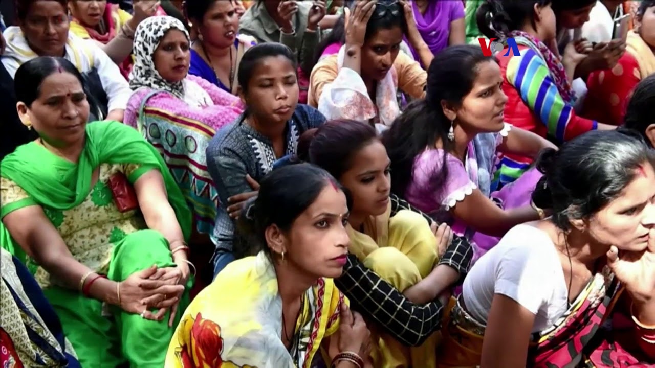 India, gang viola menina 8 anos - YouTube