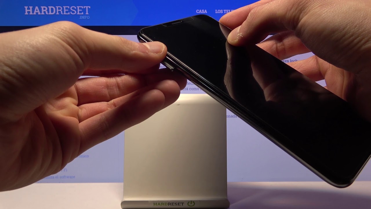 Cómo insertar tarjeta SIM y tarjeta de memoria en CUBOT X19 - colocar ...
