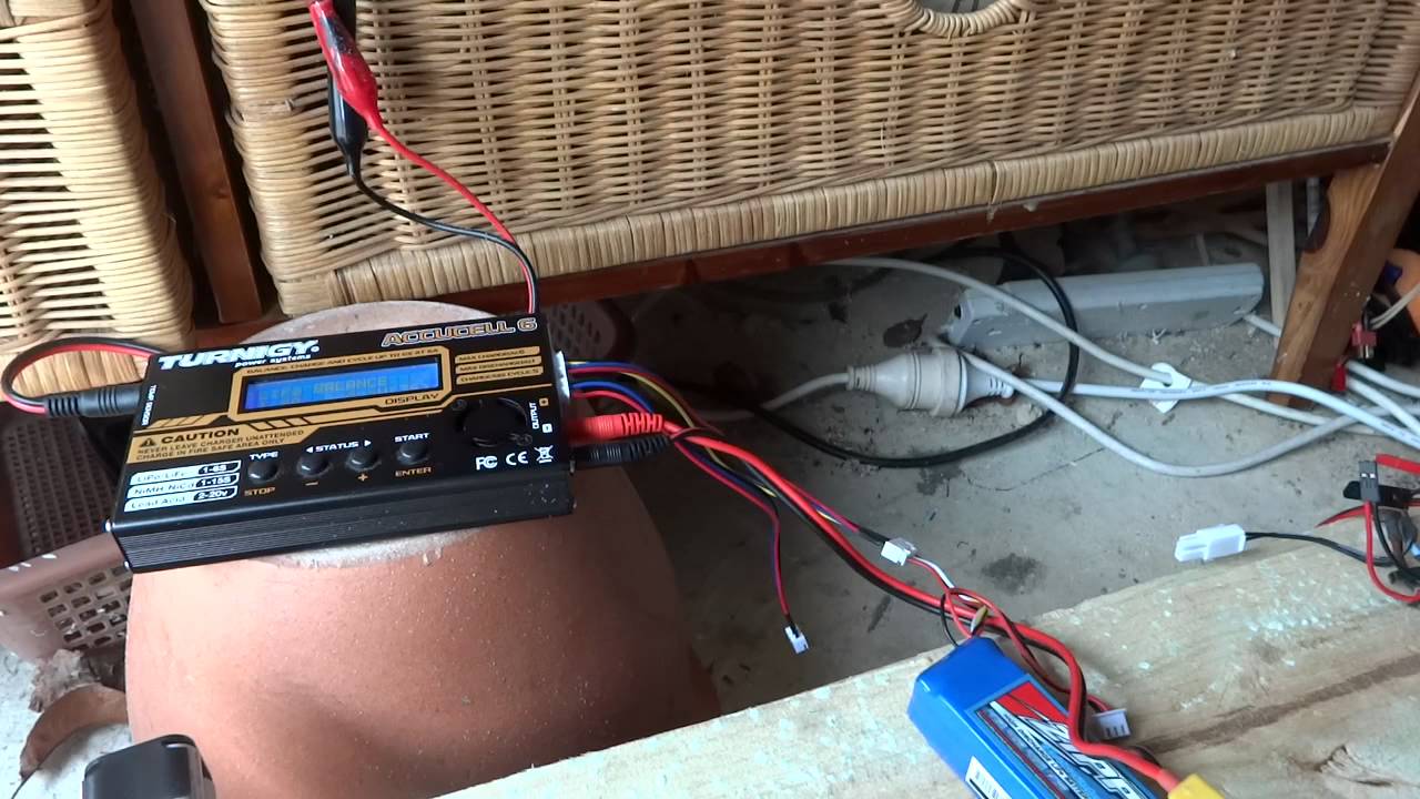 Charging LiFe Tx Battery With Accucell 6 Hobby King - YouTube