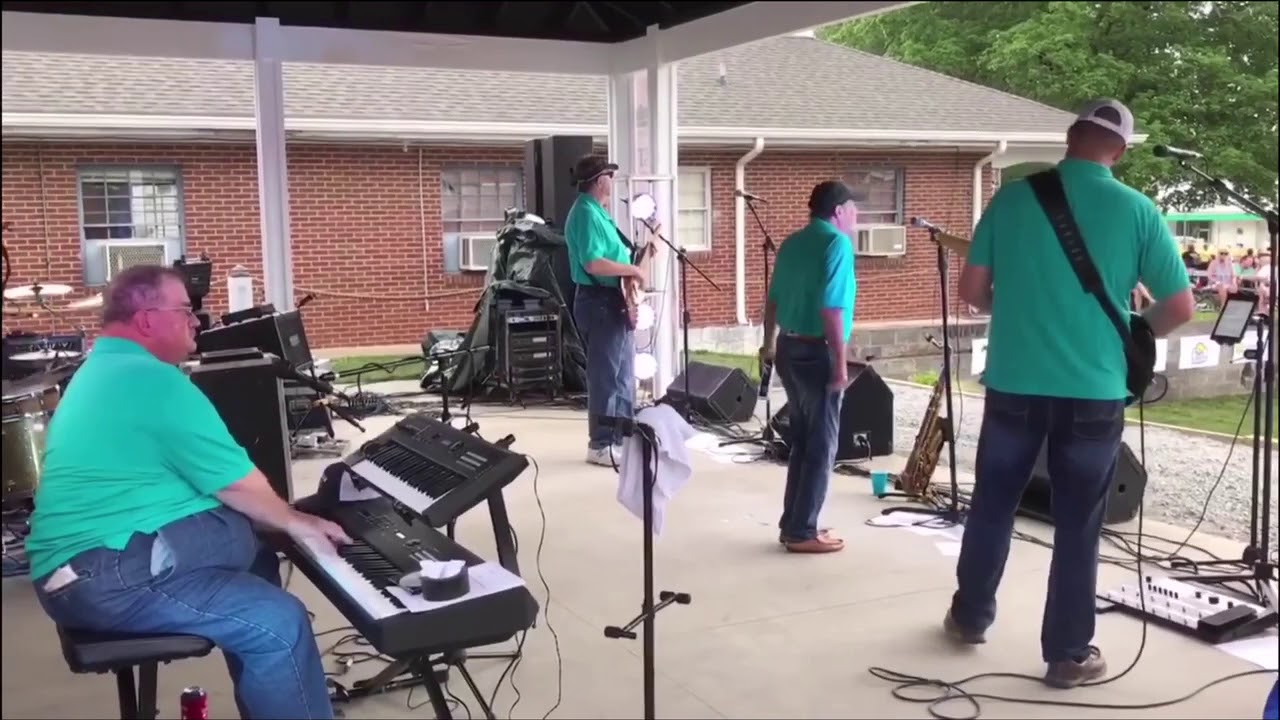 Feature Attraction Band - Sweet Home (Cover) - YouTube