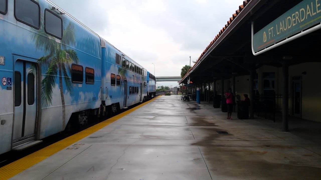 Tri Rail P611 with the engine 819 - YouTube