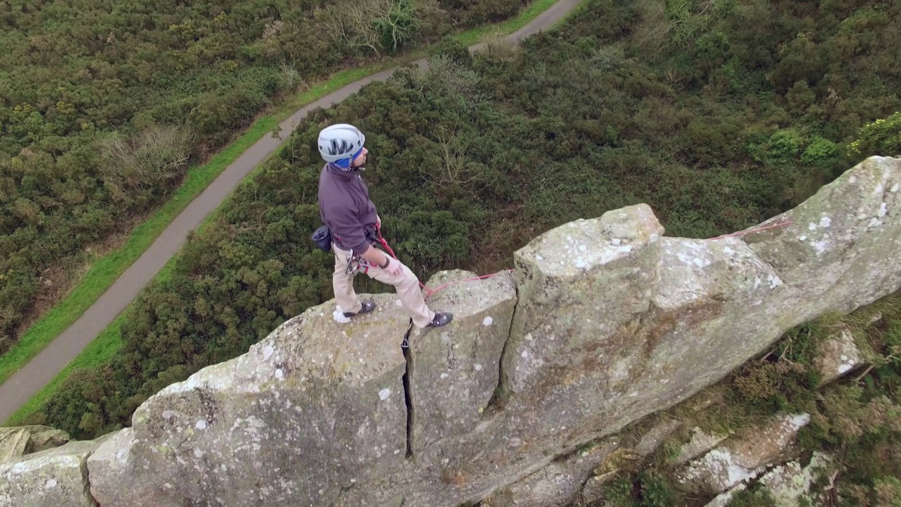 Climbing Tower Ridge - Dalkey Quarry - YouTube