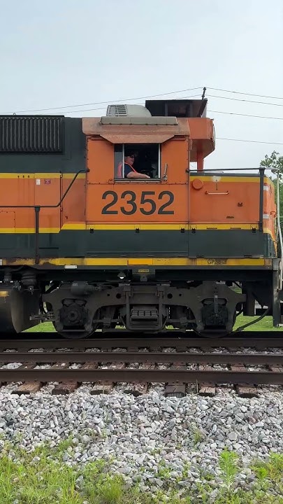 Morning train BNSF 2352 & BNSF 2321. LIKE, SHARE and SUBSCRIBE! Have a Great Day Thank you # ...