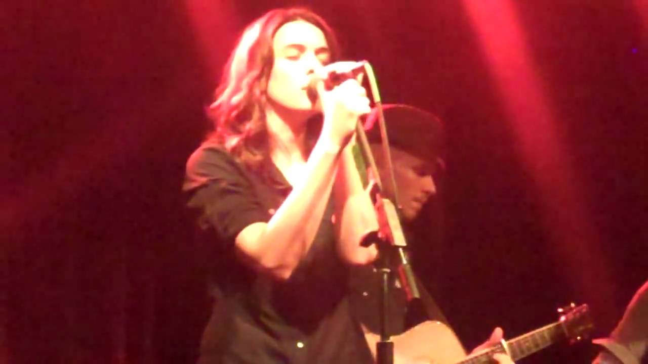 Brandi Carlile Live at The Crocodile singing Bryan Adams Heaven - YouTube