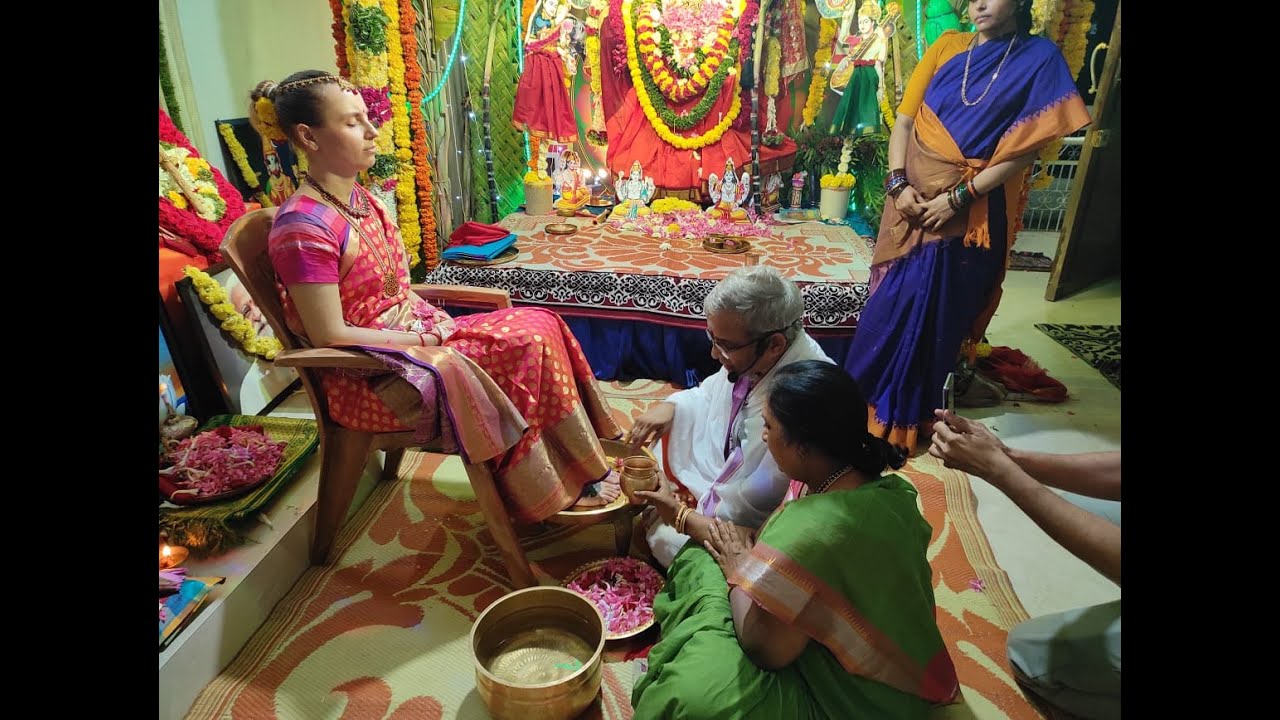 lalitha-parameswari-pooja-and-suvasini-pooja-to-oxana-from-moldova