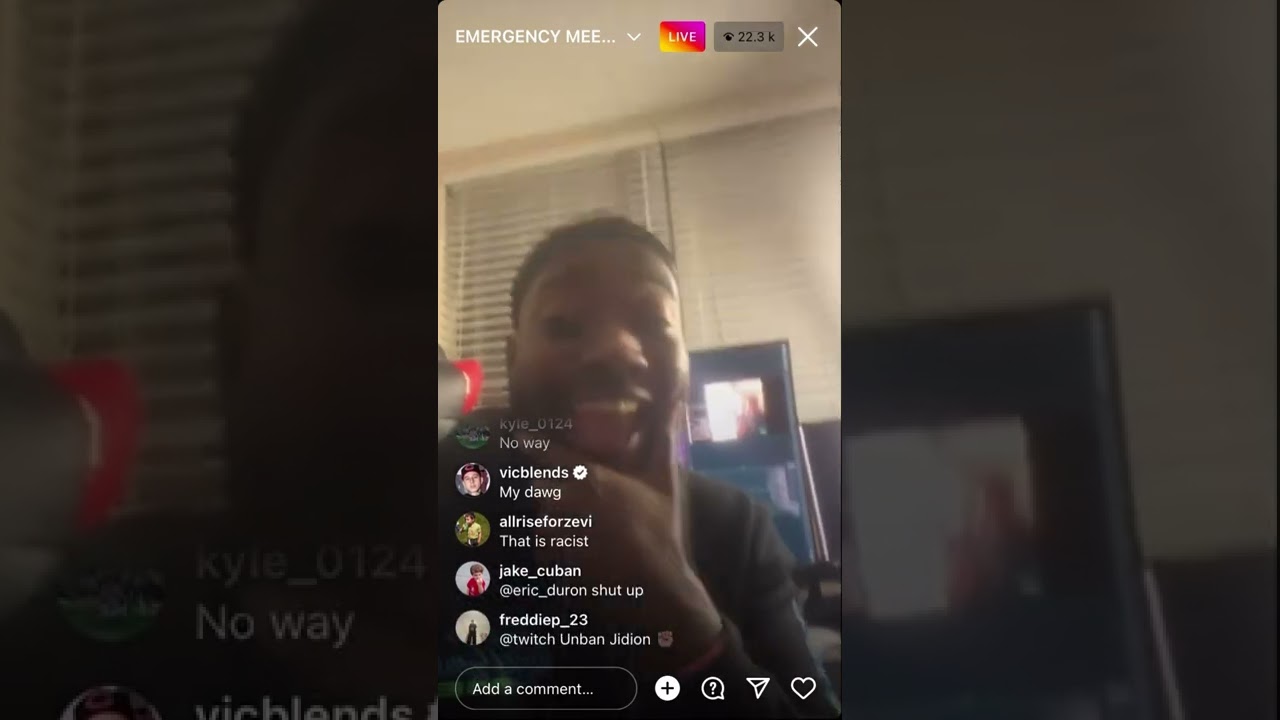 Girl had sex live on stream and gets a temporary ban! - YouTube