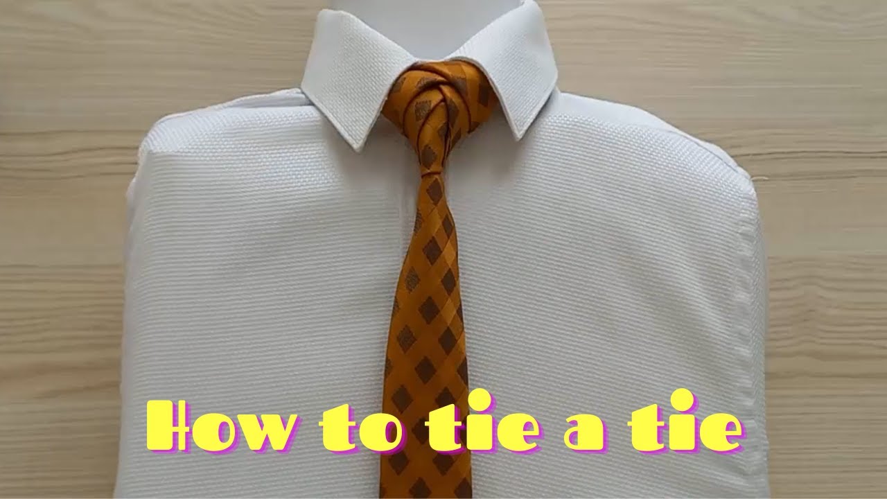 How to Tie a Tie (Mirrored / Slowly) - Full Windsor Knot / How to tie a ...