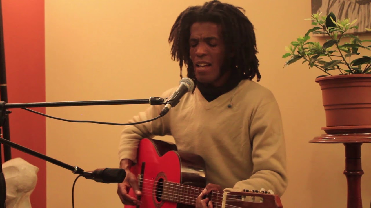 Carlos Chevez - "Yanacuna" feat. Roberto Arguedas - YouTube