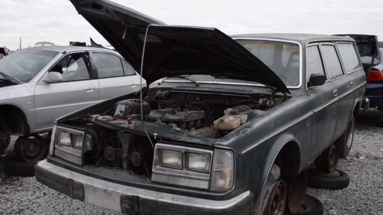 1979 Volvo 265 GL Wagon in Junkyard - YouTube