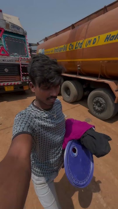 Truck driver life mini vlog #truckesvlogs #minivlog #vlog #shortvideo #shorts #vlogger - YouTube