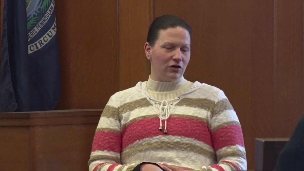 Defendant Cochran testifies on her own behalf at murder trial - YouTube