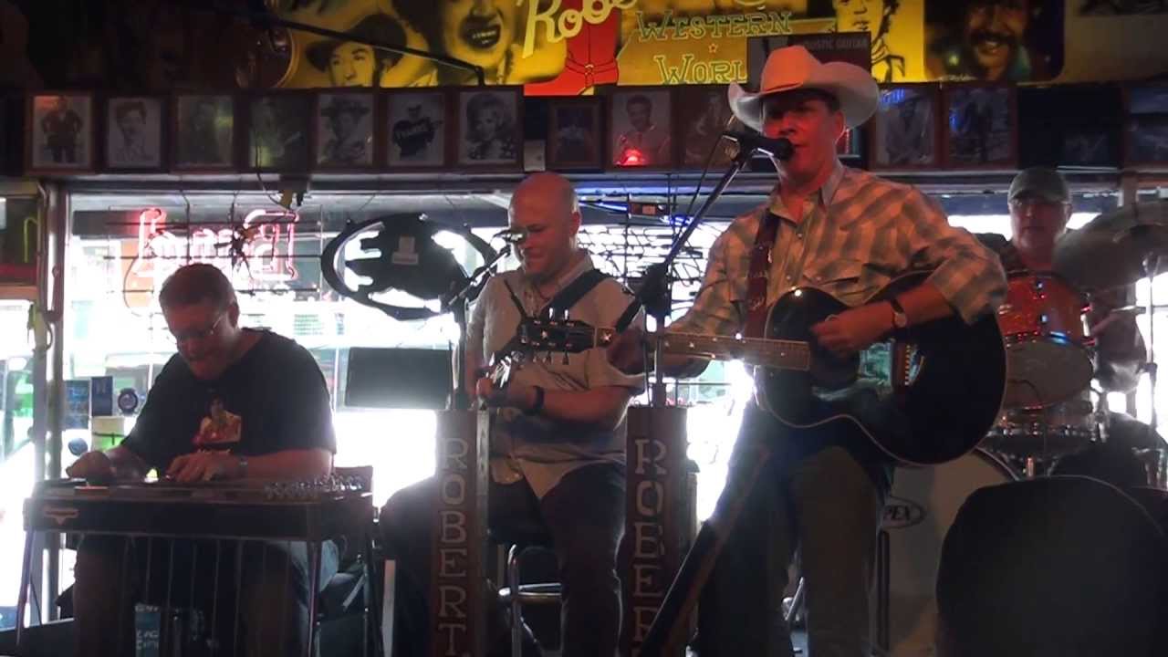 Monte Good & Honky Tonk Heroes - This Time I've Hurt Her More Than She ...