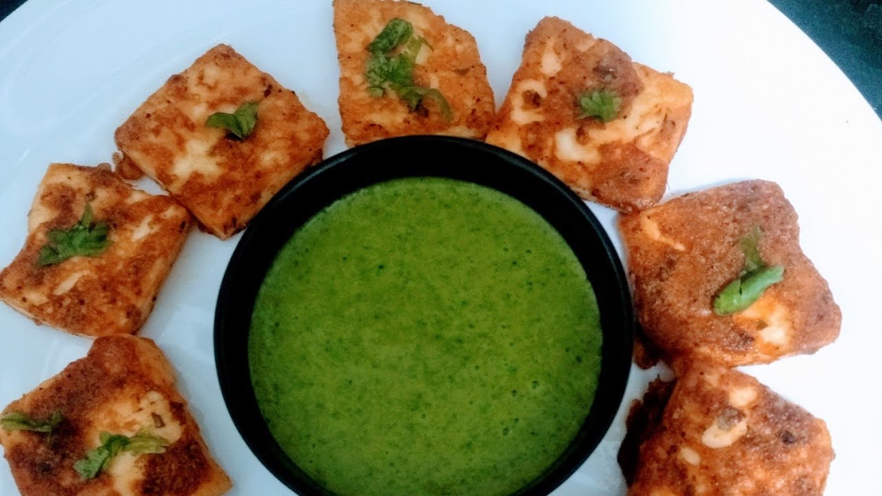 Lehsuni Paneer | Garlic Paneer Pan Fried with Restro Style Corriander ...