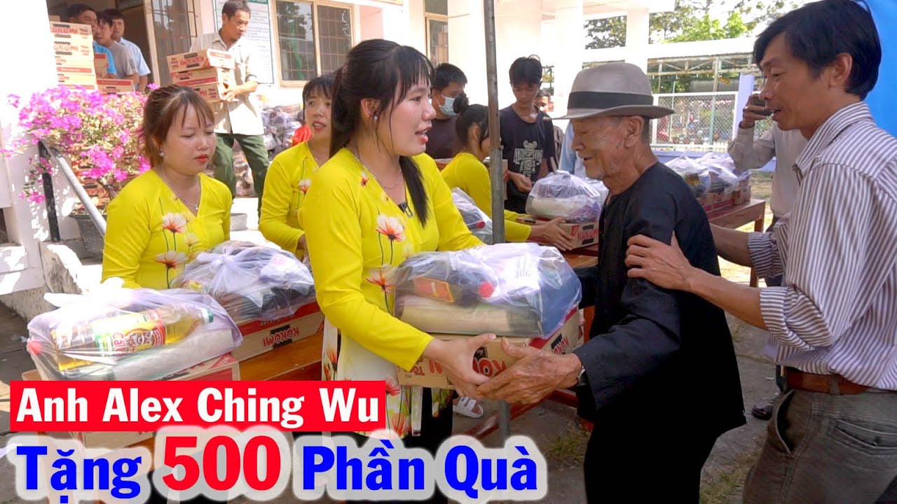 Anh Alex Ching Wu tặng 150 Phần Quà cho Bà Con Nghèo xã Lạc Quới Huyện ...