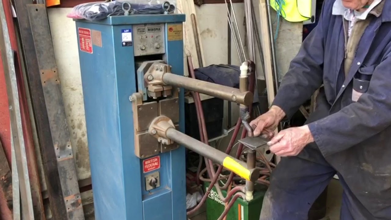 British Federal 25 KVA Spot Welder - YouTube