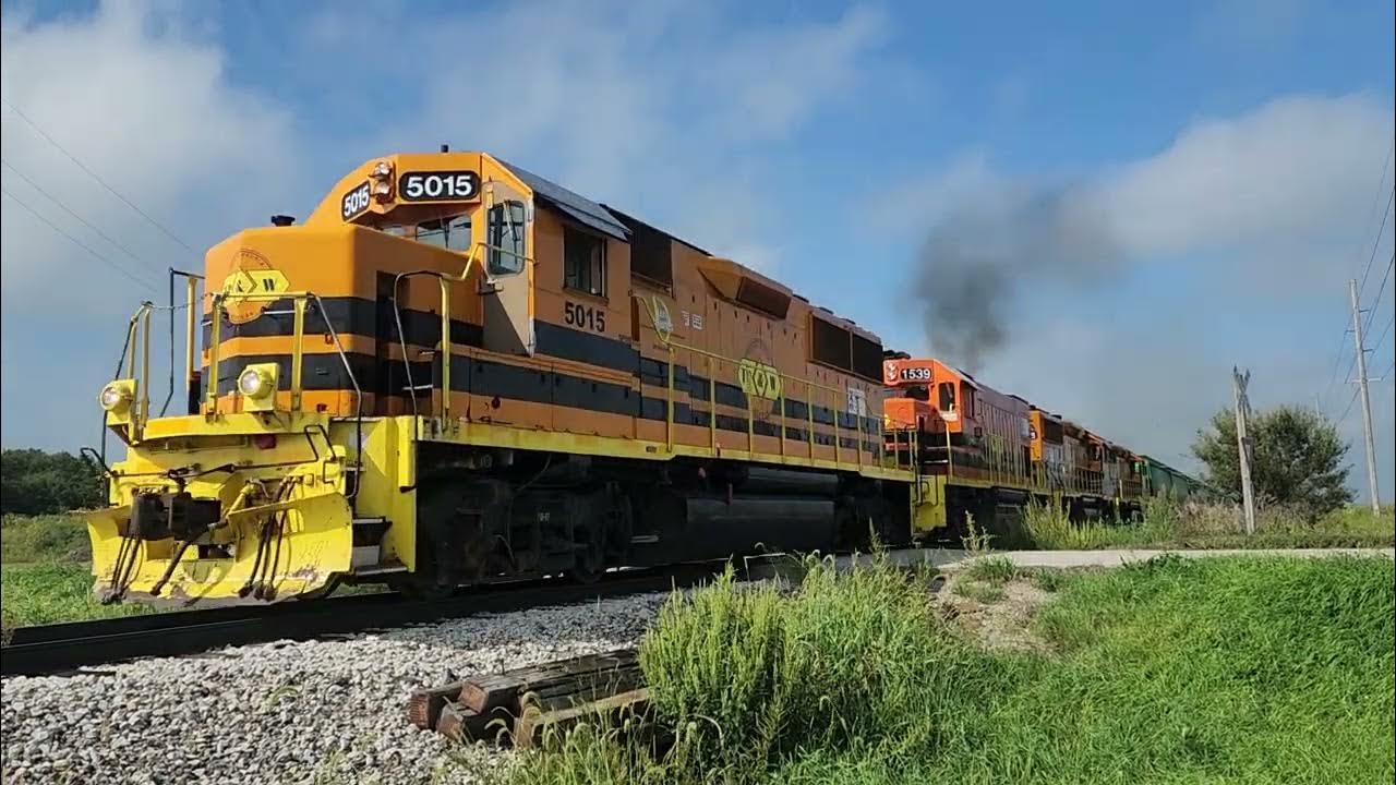 Notch 8 GP50's and GP15-1 with TPW MEPEF - YouTube