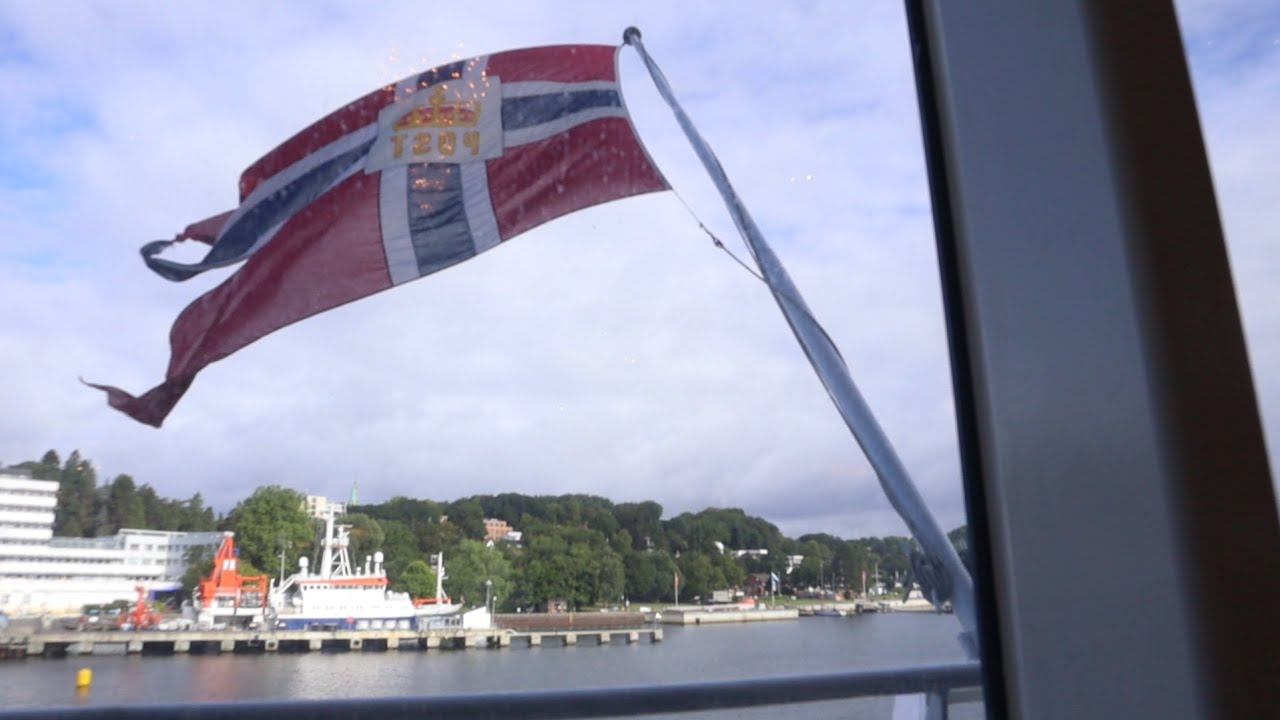 color line Norway-Germany | tullete barn - YouTube