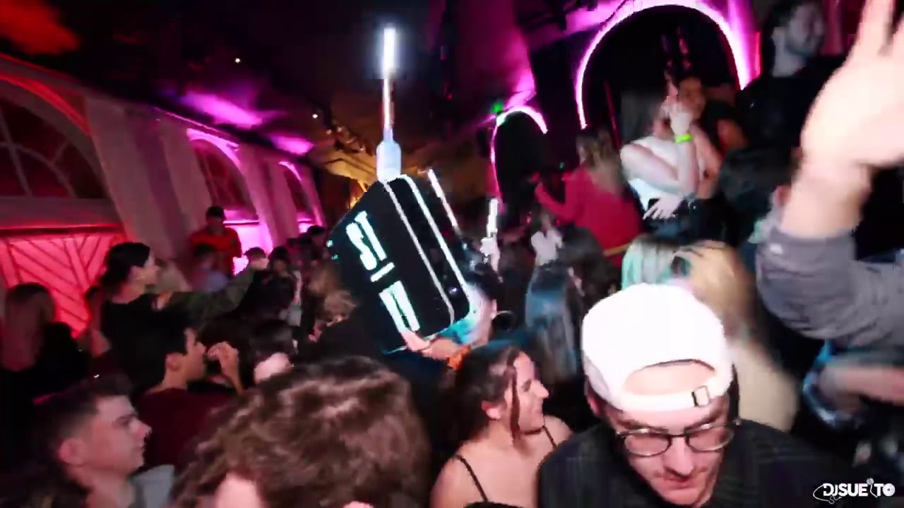 Los viernes en St Yves DC #Fueeeego - YouTube