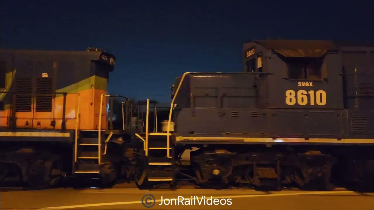 12/25/23 Pre: EB BNSF HWATBAR passes Los Nietos/SFS with Savage units SVGX 8625 & SVGX 8610 ...