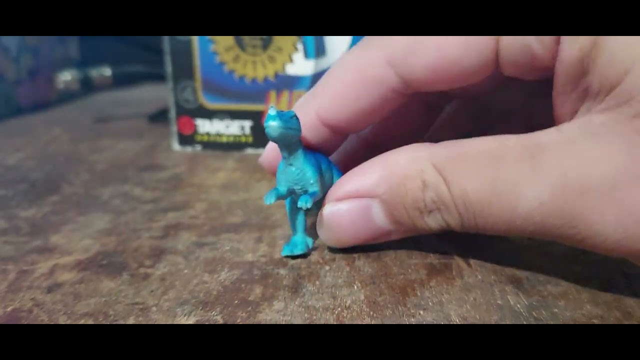 Little Blue Dinosaur 🦕 Singing. - YouTube