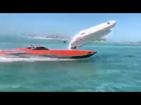 Insane High Speed Boat Crash 2019 - YouTube