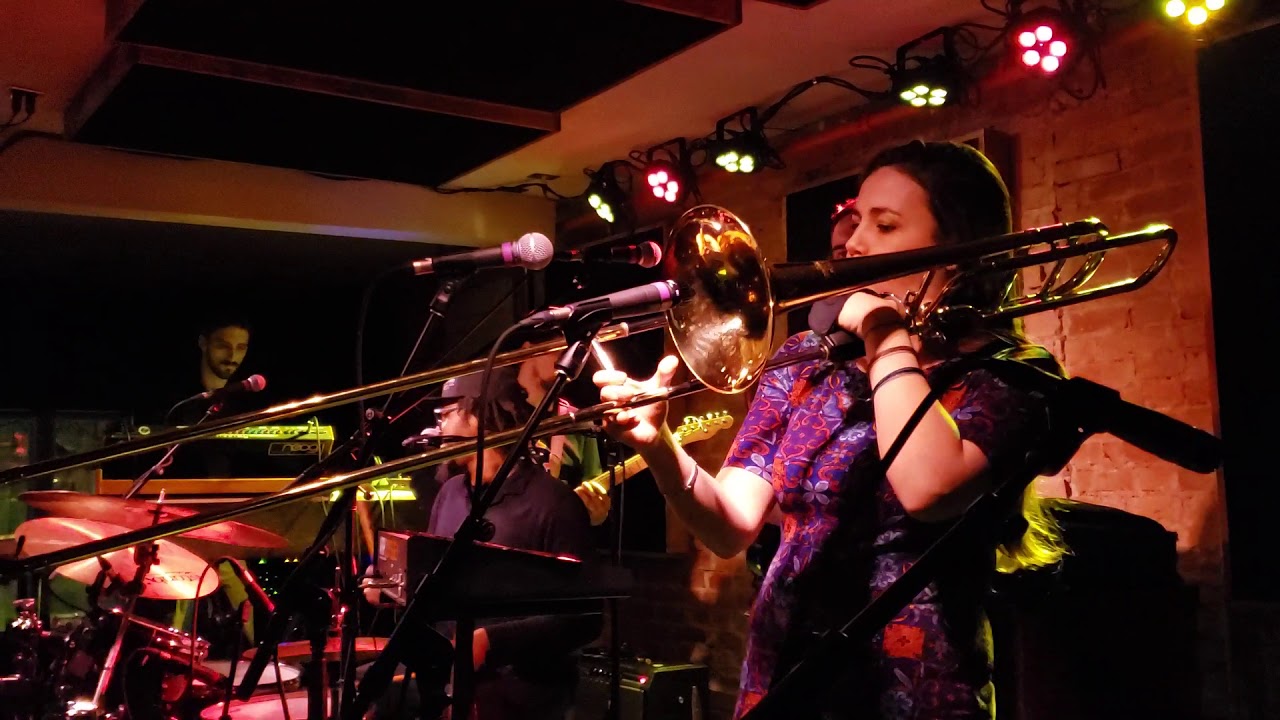 Swamp Kids @ Lot 10 - Vol II - YouTube