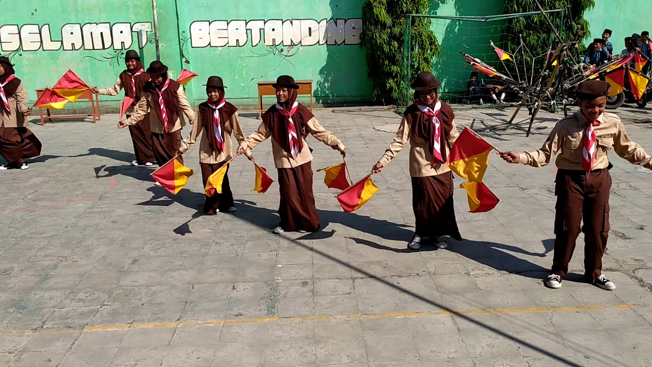 Demo Ekstrakurikuler Pramuka 2019 | MTs Salafiyah Bode - YouTube