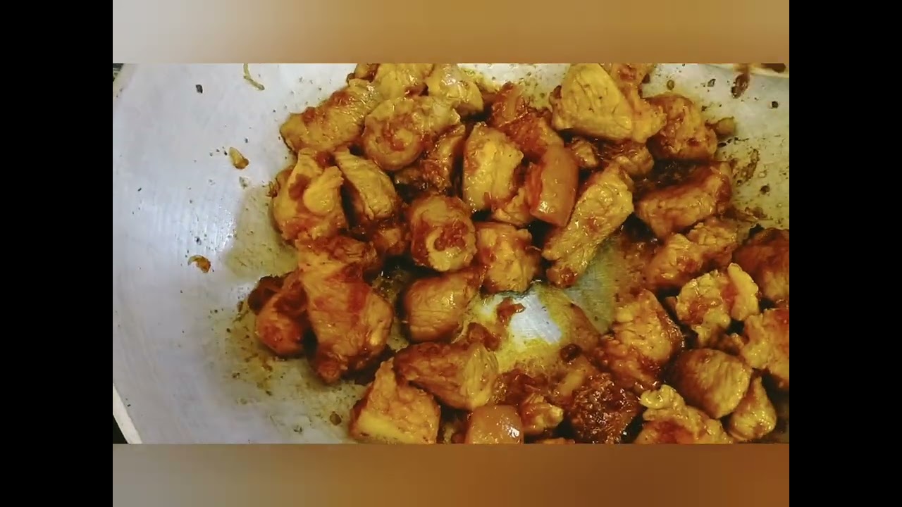 ဝက်သားဆီပြန်ချက်နည်း. How to cook Myanmar Pork Curry - YouTube