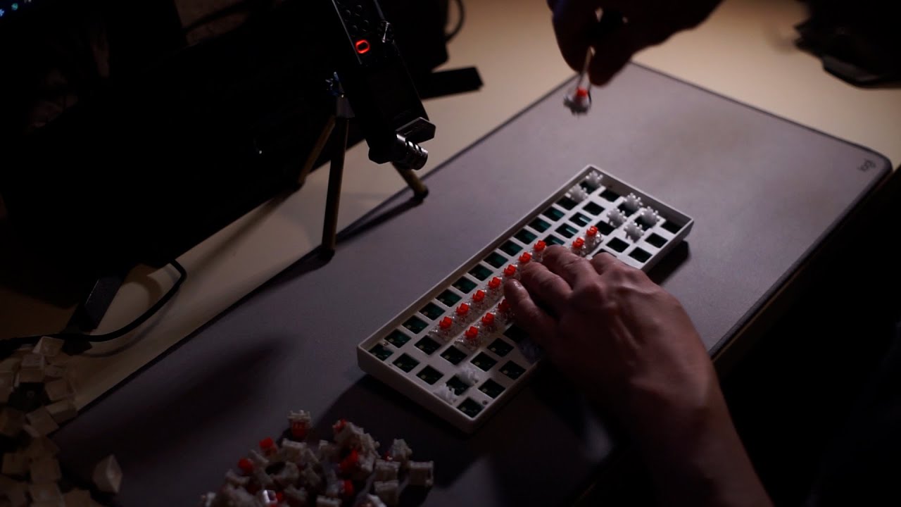 Magegee STAR61 Mechanical Keyboard - Modding with Foam & Tape, Lubing ...