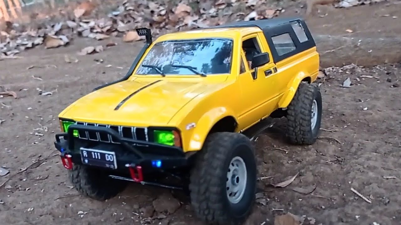WPL C24 Trail offroad 4x4 Sunset Run - YouTube