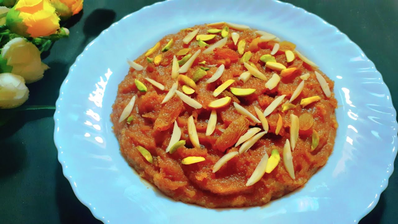 Easy & Delicious Moong Daal ka Halwa/ Moong daal Halwa recipes - YouTube