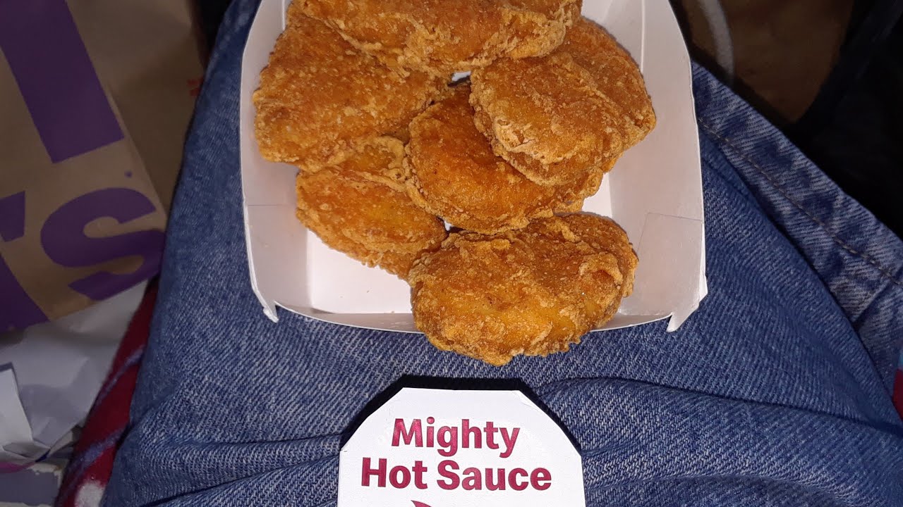 McDonalds New! Spicy McNuggets Mighty Hot Sauce Review Taste Test - YouTube