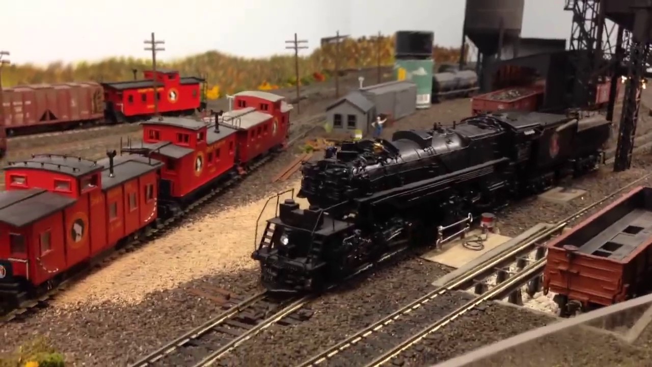 Great Northern Model Railroad - YouTube