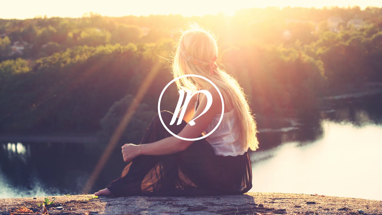 Max Manie - Sunday (KlangTherapeuten Remix) - YouTube