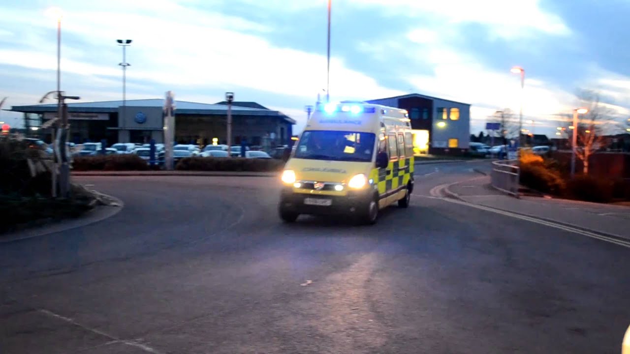 Ambulance responding to 999 call - YouTube