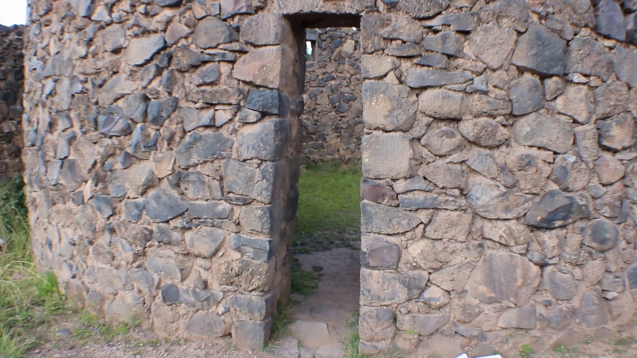 RAQCHI - La Colcas o Almacenes Inca - YouTube