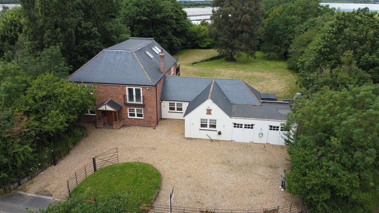 Yelvertoft Road, Crick, Northampton | Fine & Country Rugby | Graham Lee ...