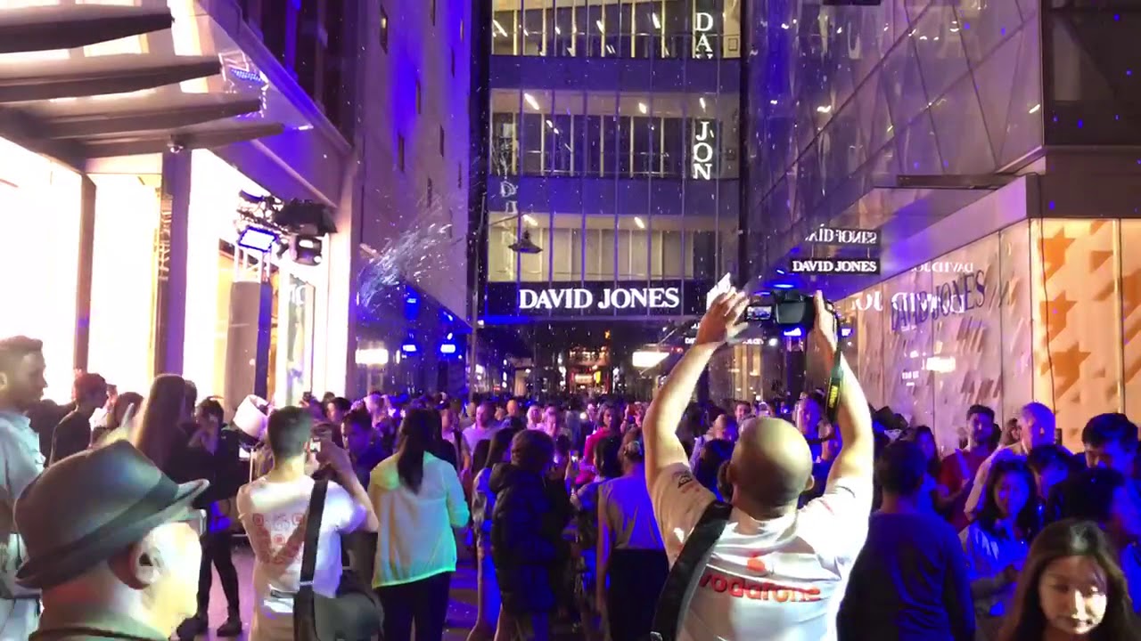 Snow Lane at White Night 2018 Melbourne - YouTube