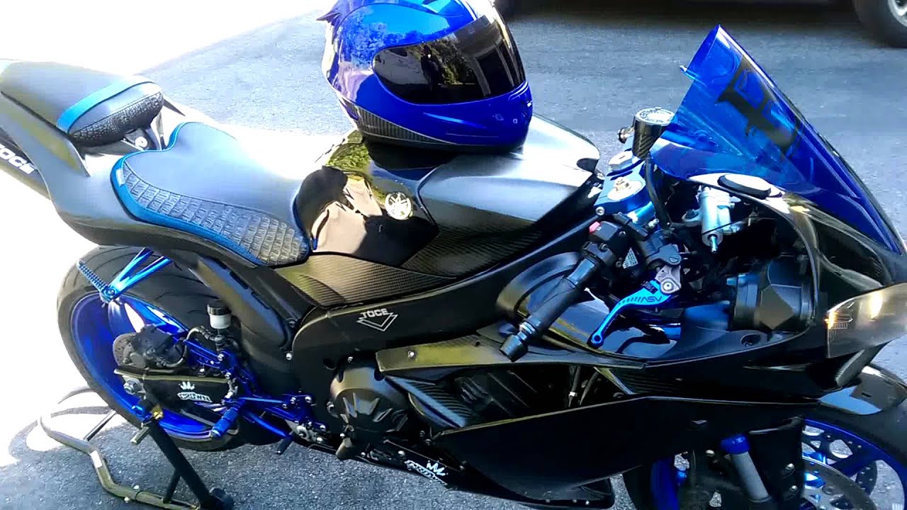 2008 Yamaha R1 with Toce exhaust cold idle!! - YouTube