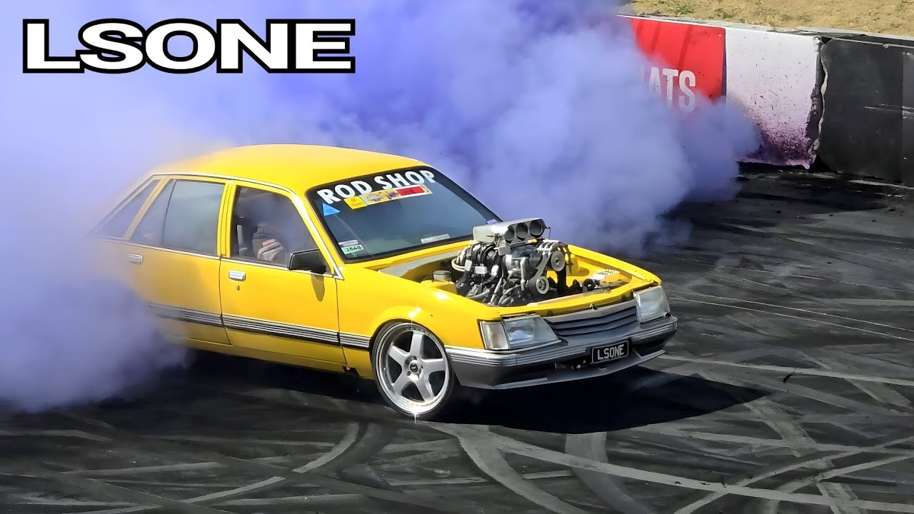 RICK FULLER IN LSONE AT SUMMERNATS | FRIDAY BURNOUTS - YouTube