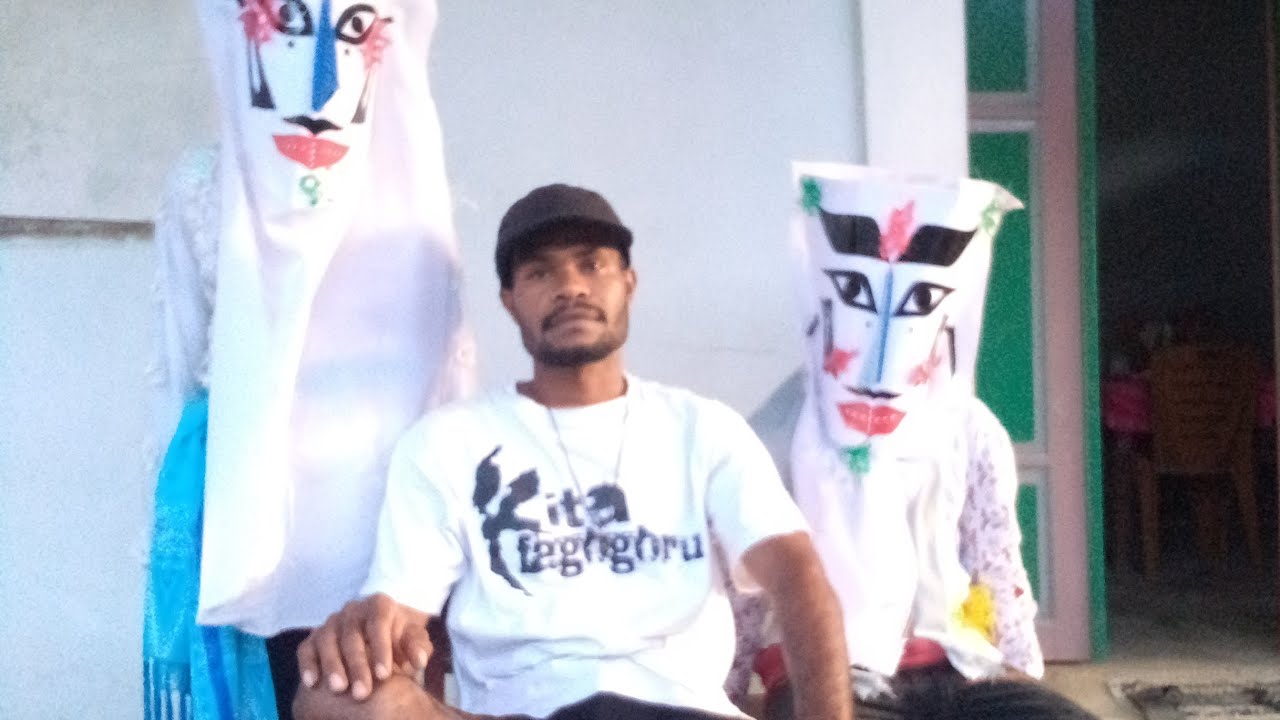 adat tradisi Patani. coka iba yeisowo kab.halmahera tengah - YouTube