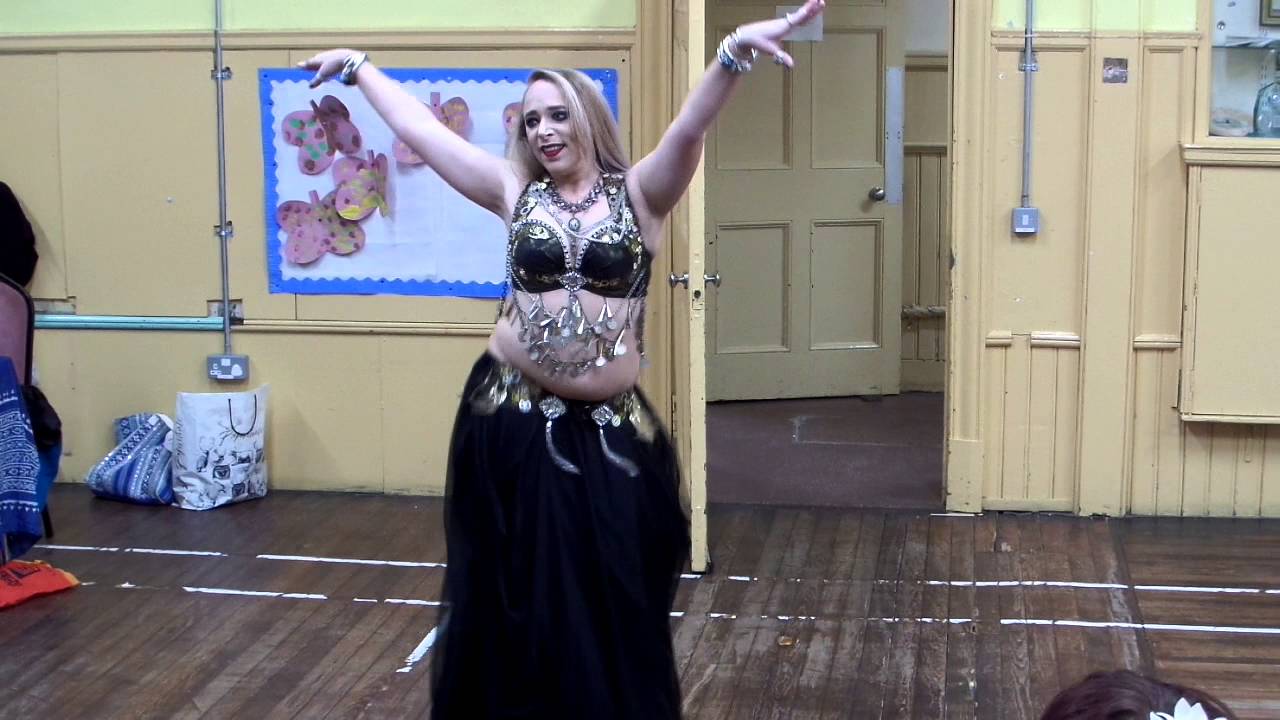 Kelly @ Inchture Hafla, March 2016 - YouTube