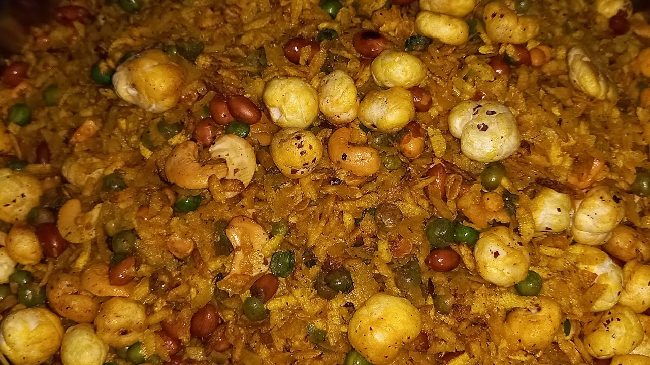 ll Lucknow style choora ki daalmoot ll - YouTube