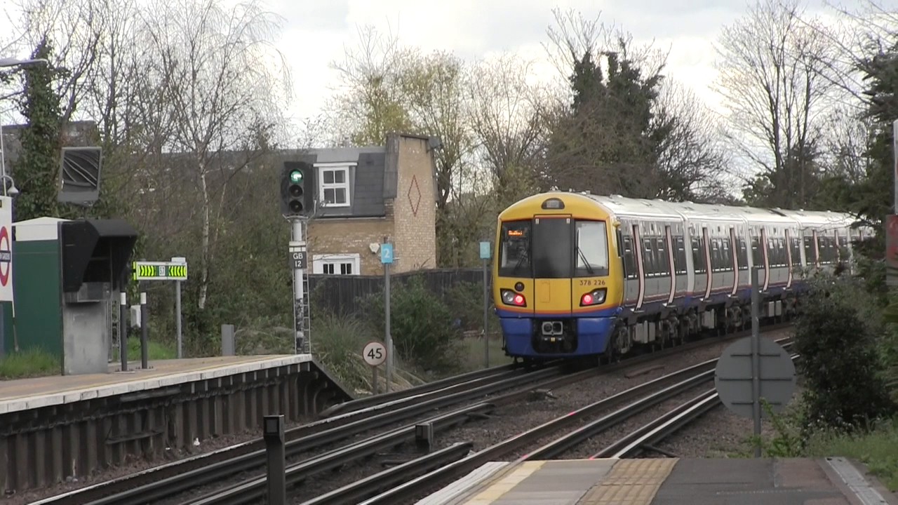 All Stations: District Line (the west end) - YouTube