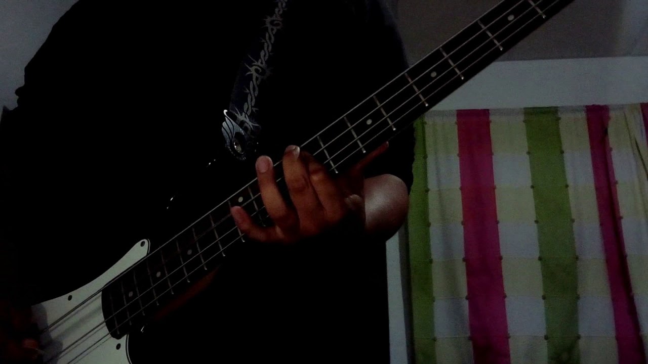 CHON - Puddle bass solo - YouTube