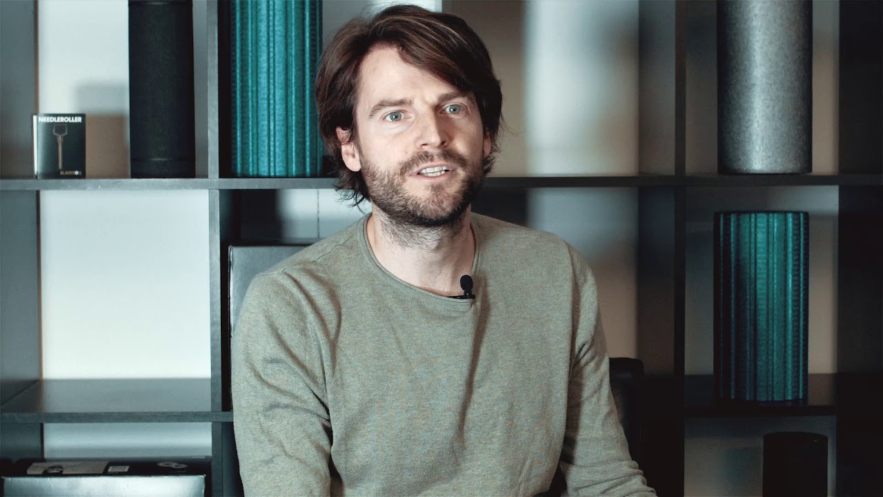 Interview BLACKROLL® SMART MOVE BOARD - YouTube