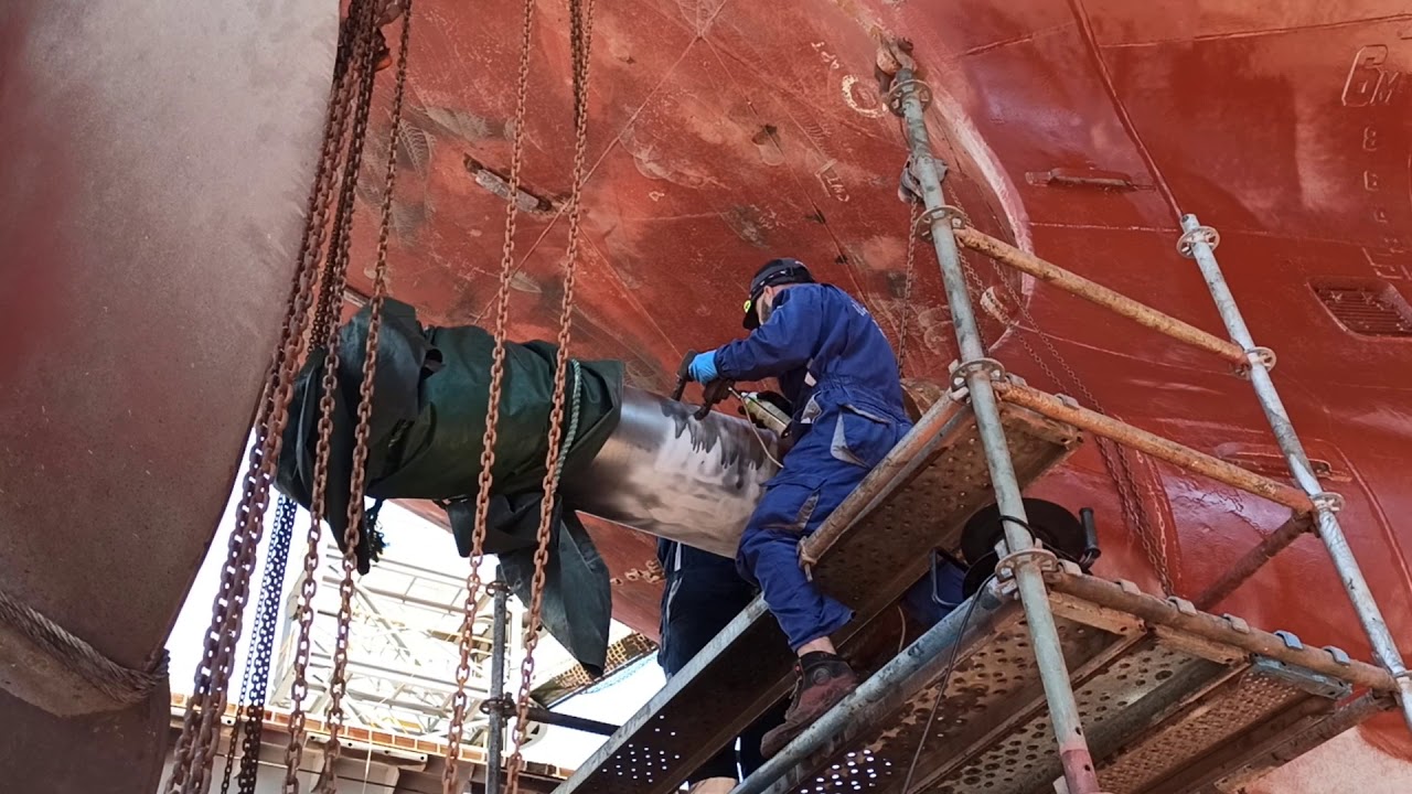 Magnetic particle inspection of propeller shaft - YouTube