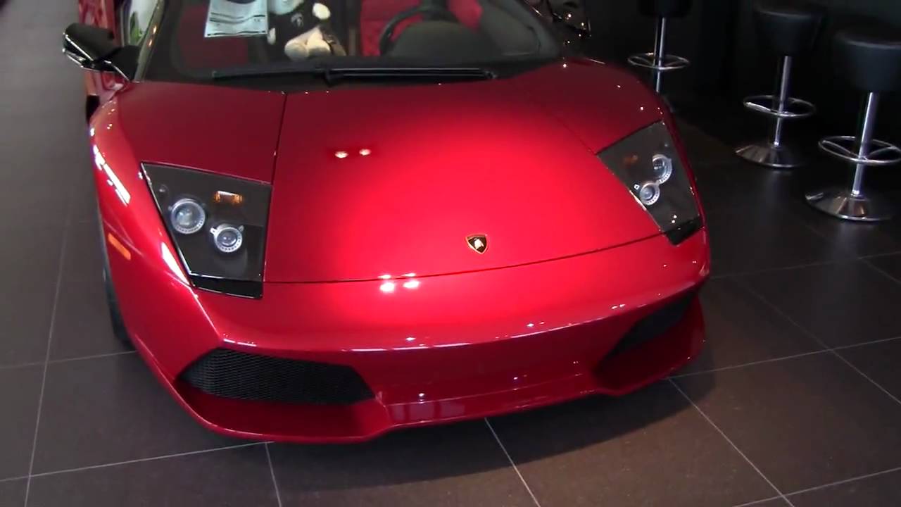 Red LP640 Roadster Walk Around - YouTube