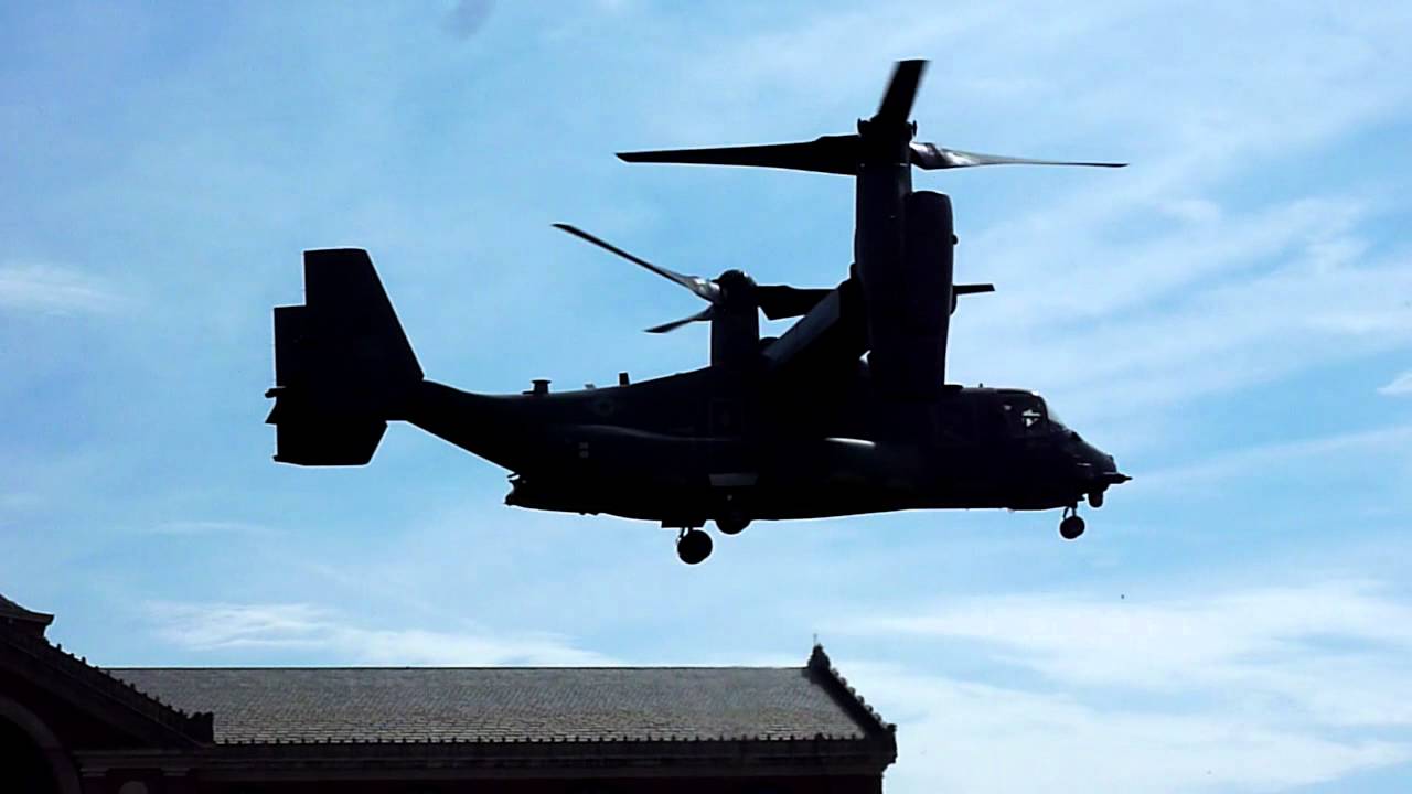 V22 OSPREY TAKEOFF in DC - YouTube