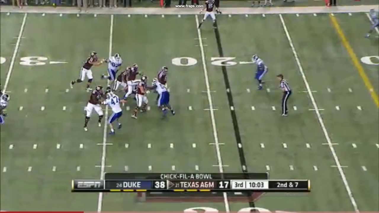 Johnny Manziel's leap and throw touchdown - YouTube